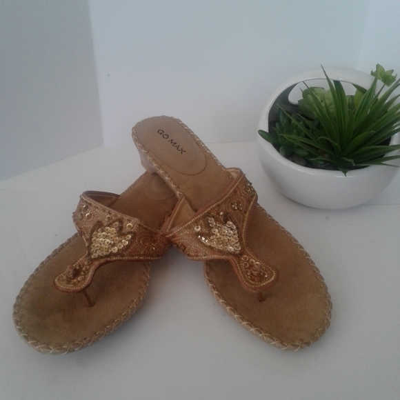 Go Max | Shoes | Sandals Flip Flops | Poshmark